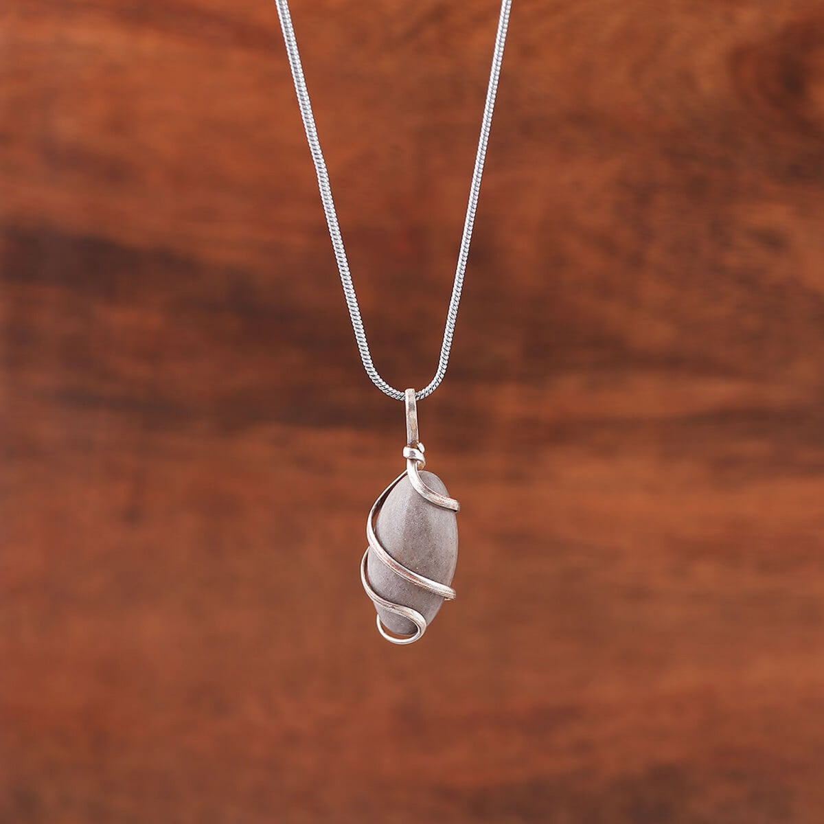 Buy Original Narmadeshwar Shivling Locket – Prabhubhakti